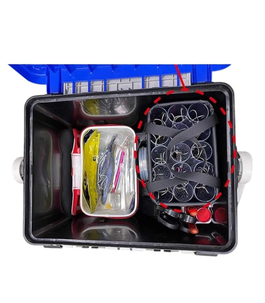 Taka Sangyo CN-131 Tachi Fish Jig Case - Barracudadubai.com - Fishing ...